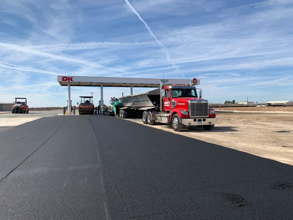 What Is the Life Expectancy of Asphalt? | Danny's Asphalt Paving Inc.